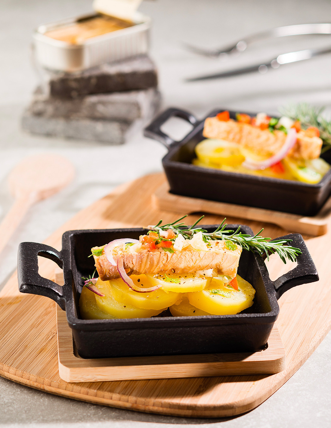 Filety z jesiotra marynowane w oliwie z cytryną | Konserwy Rybne \ Inne ...